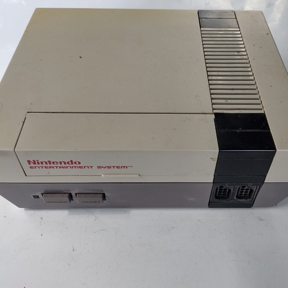 Nintendo | Video Games & Consoles | Nintendo Console In Gray And Black ...
